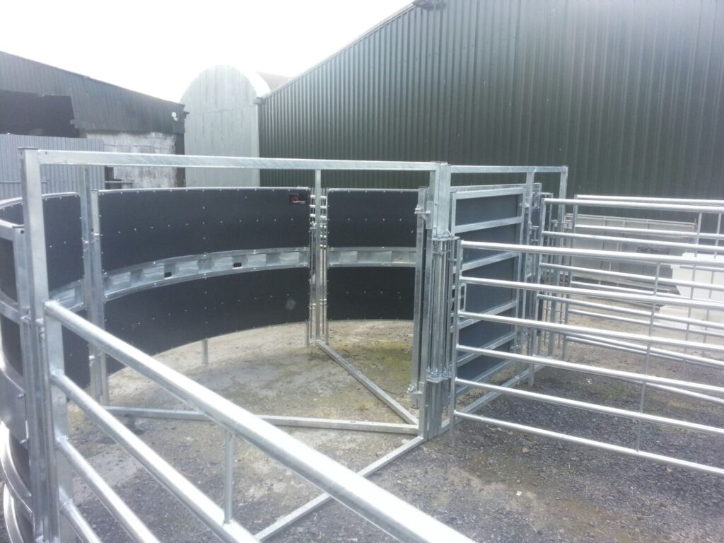 Crush - Portable Cattle Forcing Pen - Connacht Agri Supplies Ltd